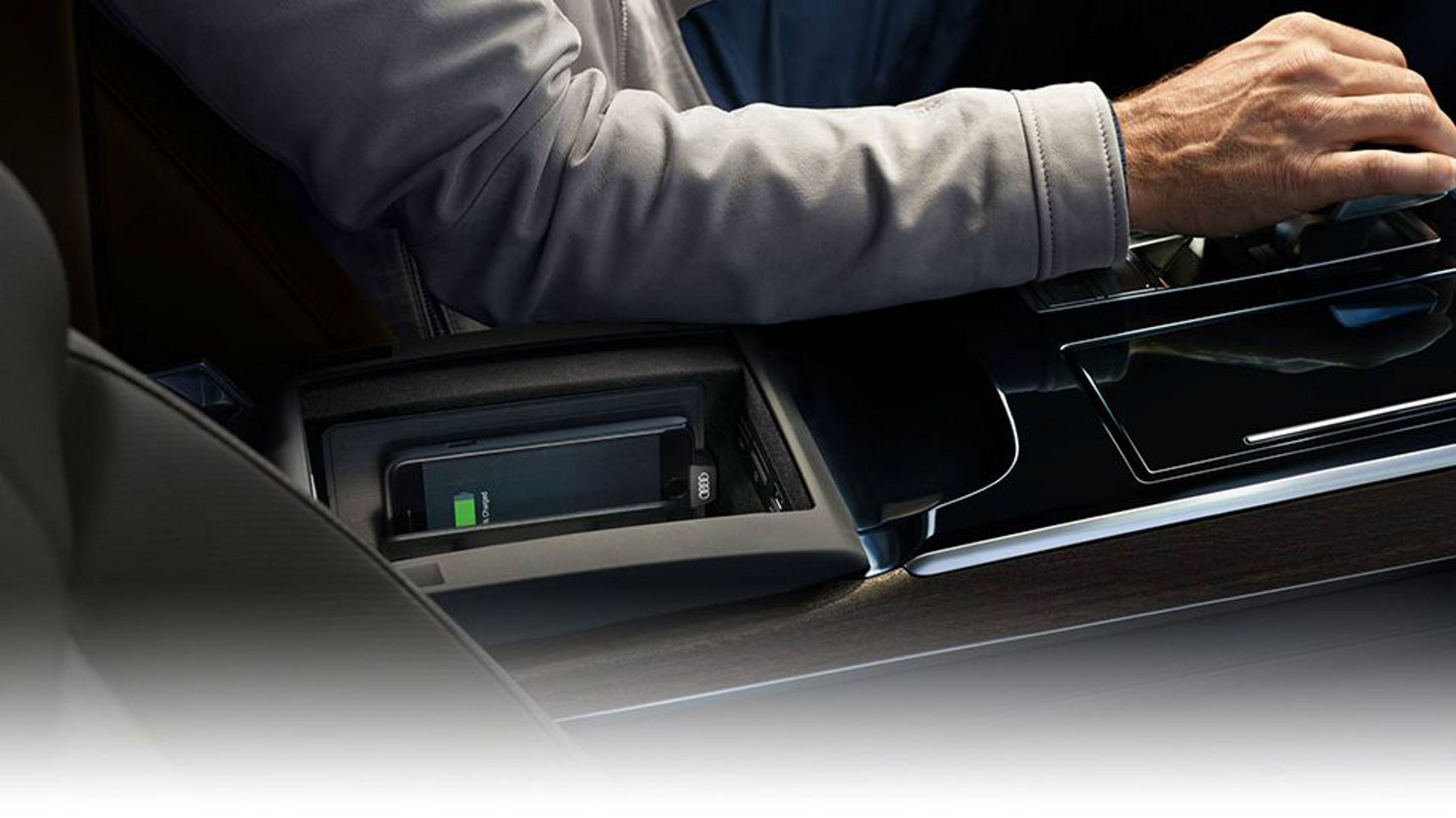 Communication > Audi Genuine Accessories > Audi Canada