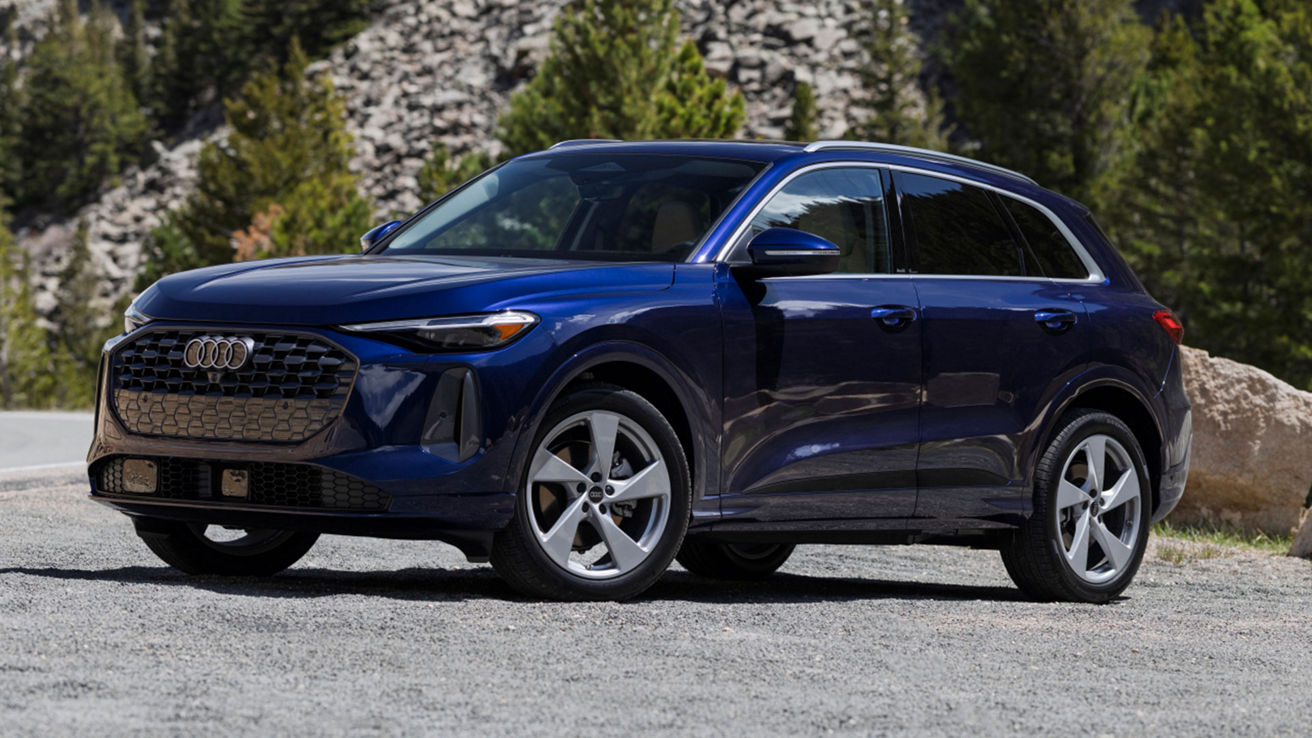 Audi Q3 vs. Q5 | 2025 Model Comparison | Ann Arbor, MI
