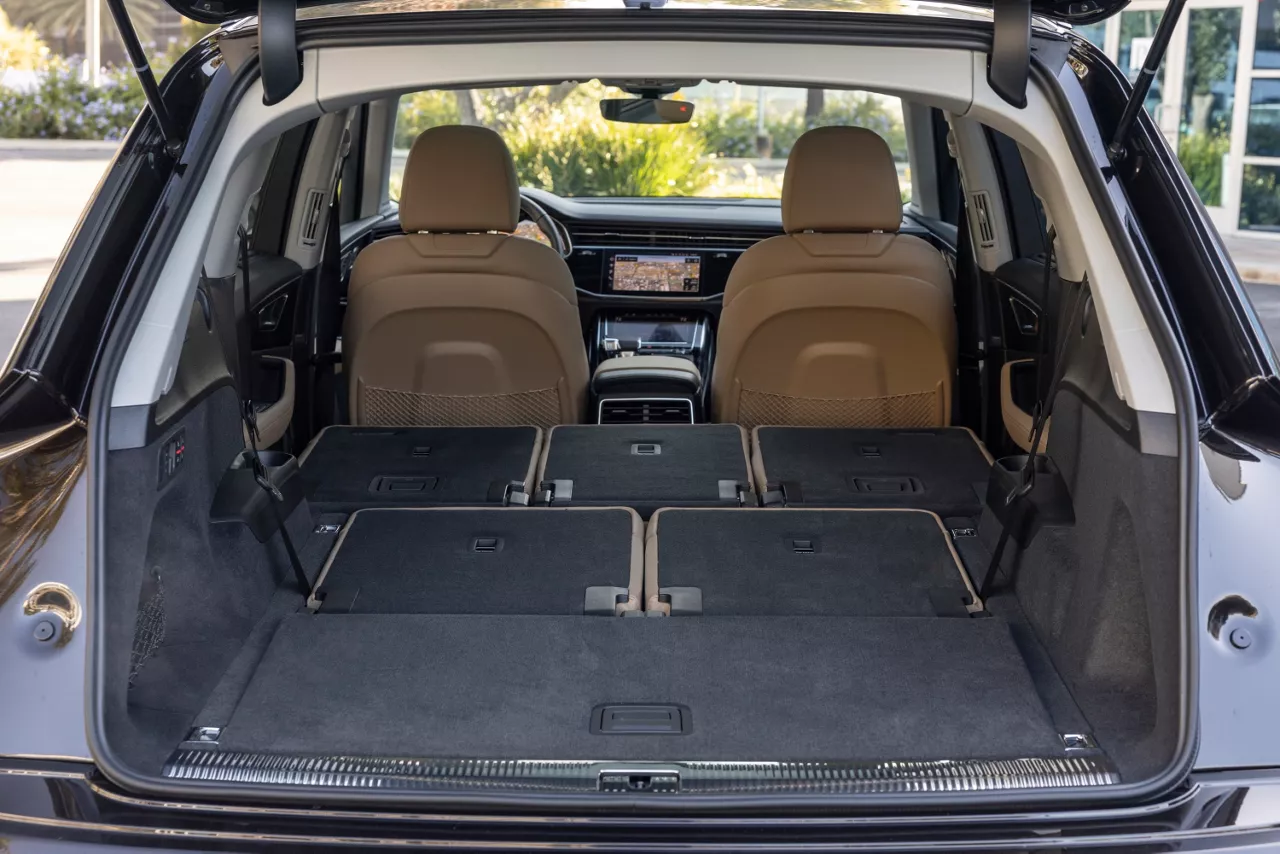 2026 Audi Q7 Dimensions & SQ7 Size Guide | Audi Elk Grove Sacramento